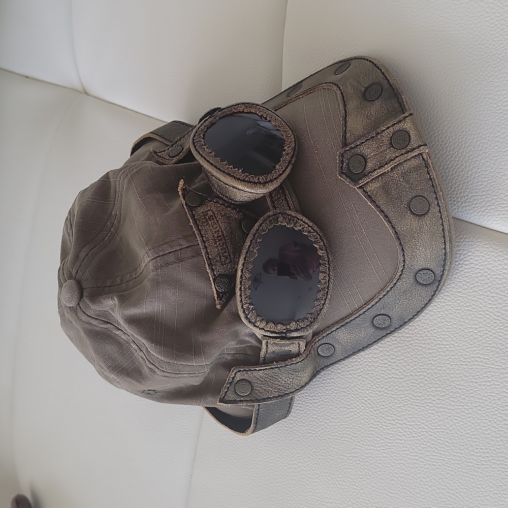 Burning Man Style Hat With Goggles And Leather Details - Gem